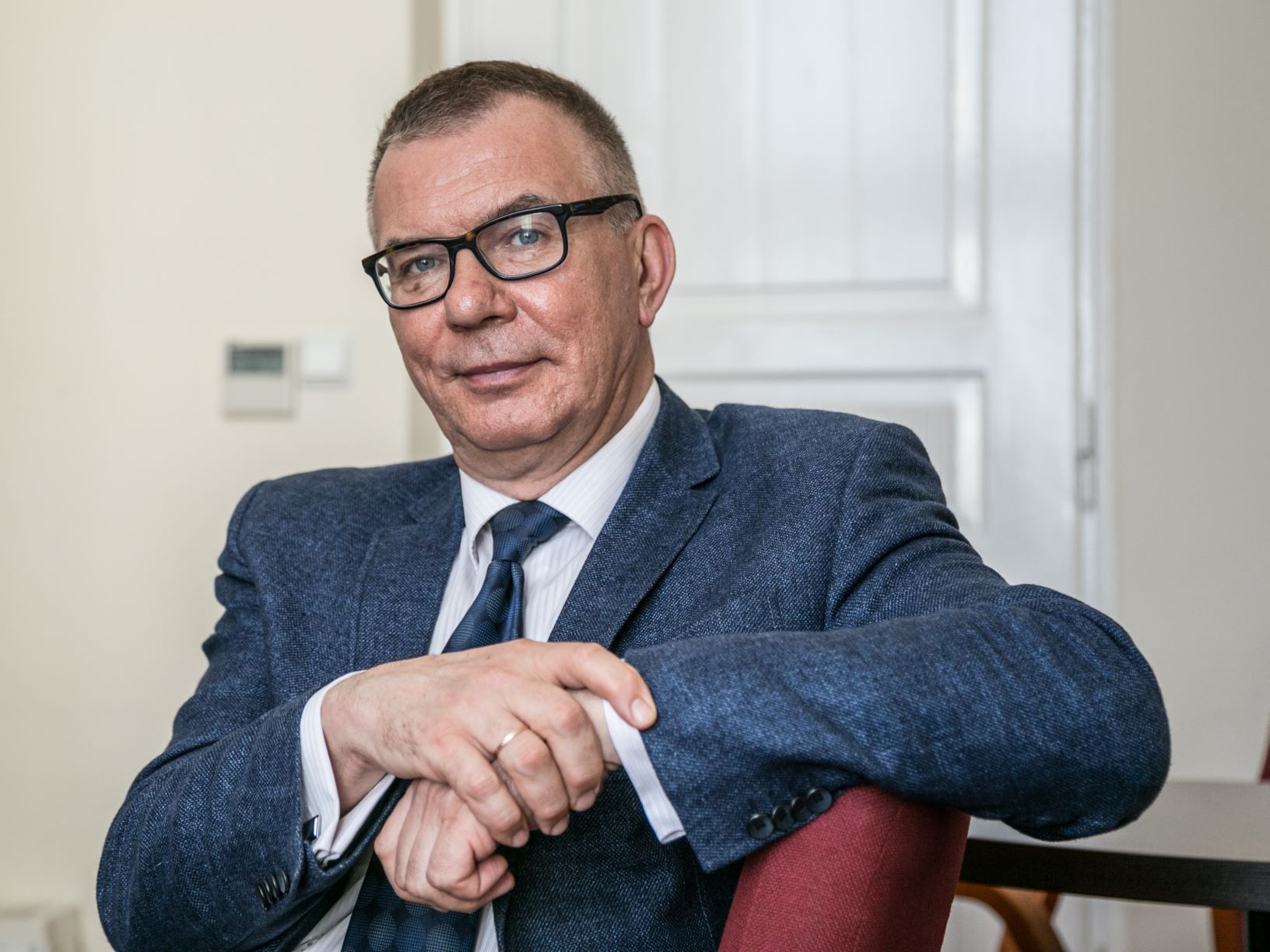 UE chce ograniczyć możliwości samozatrudnienia i umów B2B - Pity ...